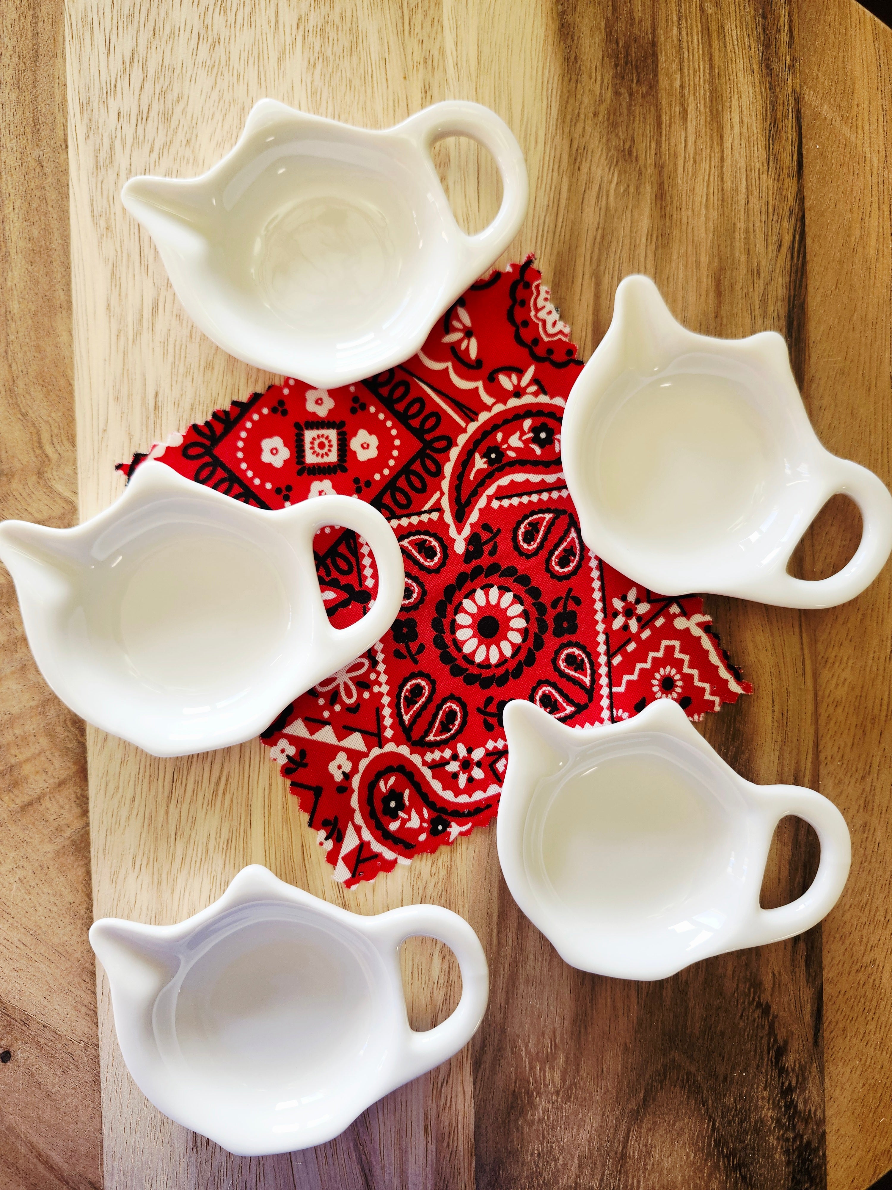 Ceramic Tea Bag Coaster – Country Cottage